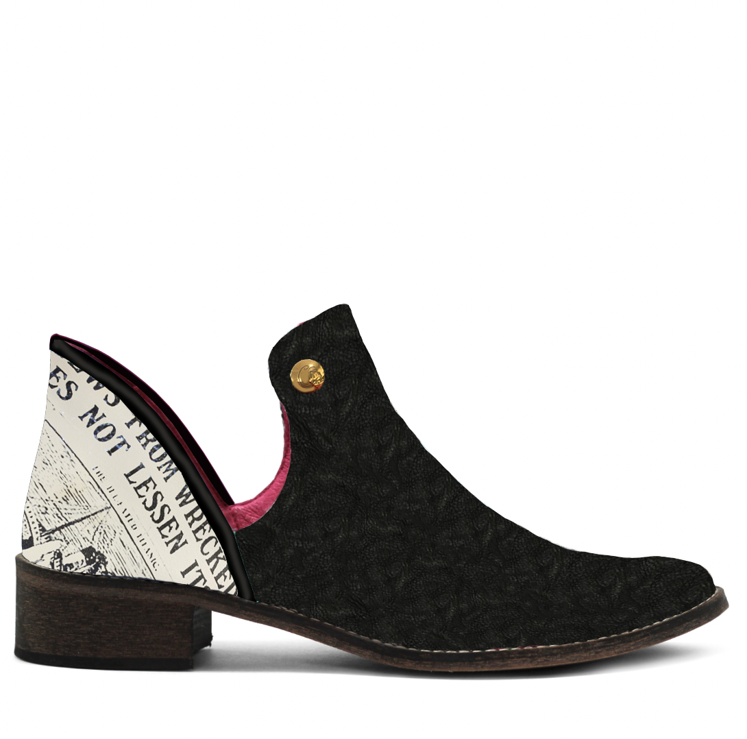 Zippette -Black with white newspaper – Chanii B